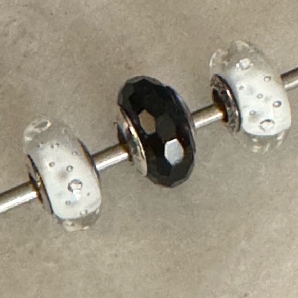 Pandora | Jewelry | Preowned Three Pandora Blackwhite Murano Charm Set ...